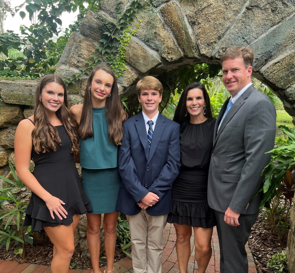 Click Below to Nominate for 2024 Awards! - USTA Alabama